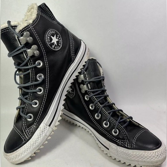 Converse | Shoes | Converse Ct City Hiker Hightop Navy Blue And White ...
